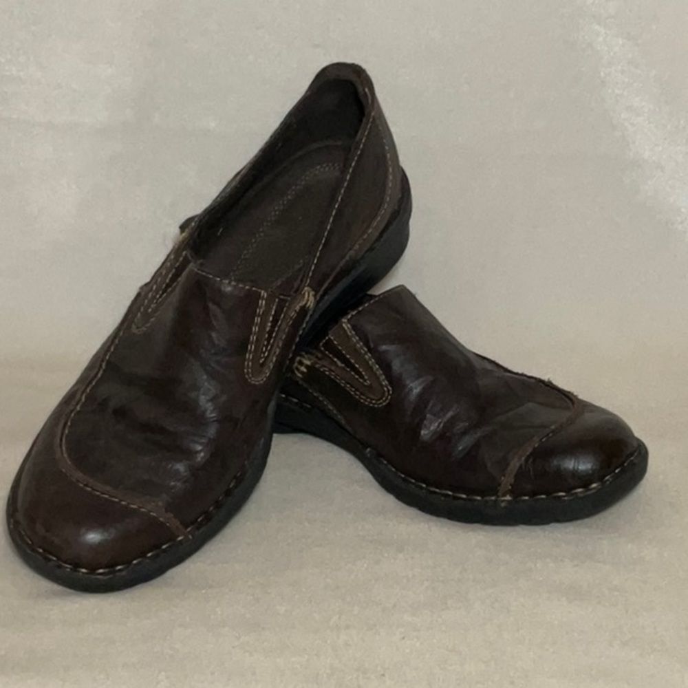 Women’s Clarks Bendables Dark Brown Leather Slip-On S… - Gem